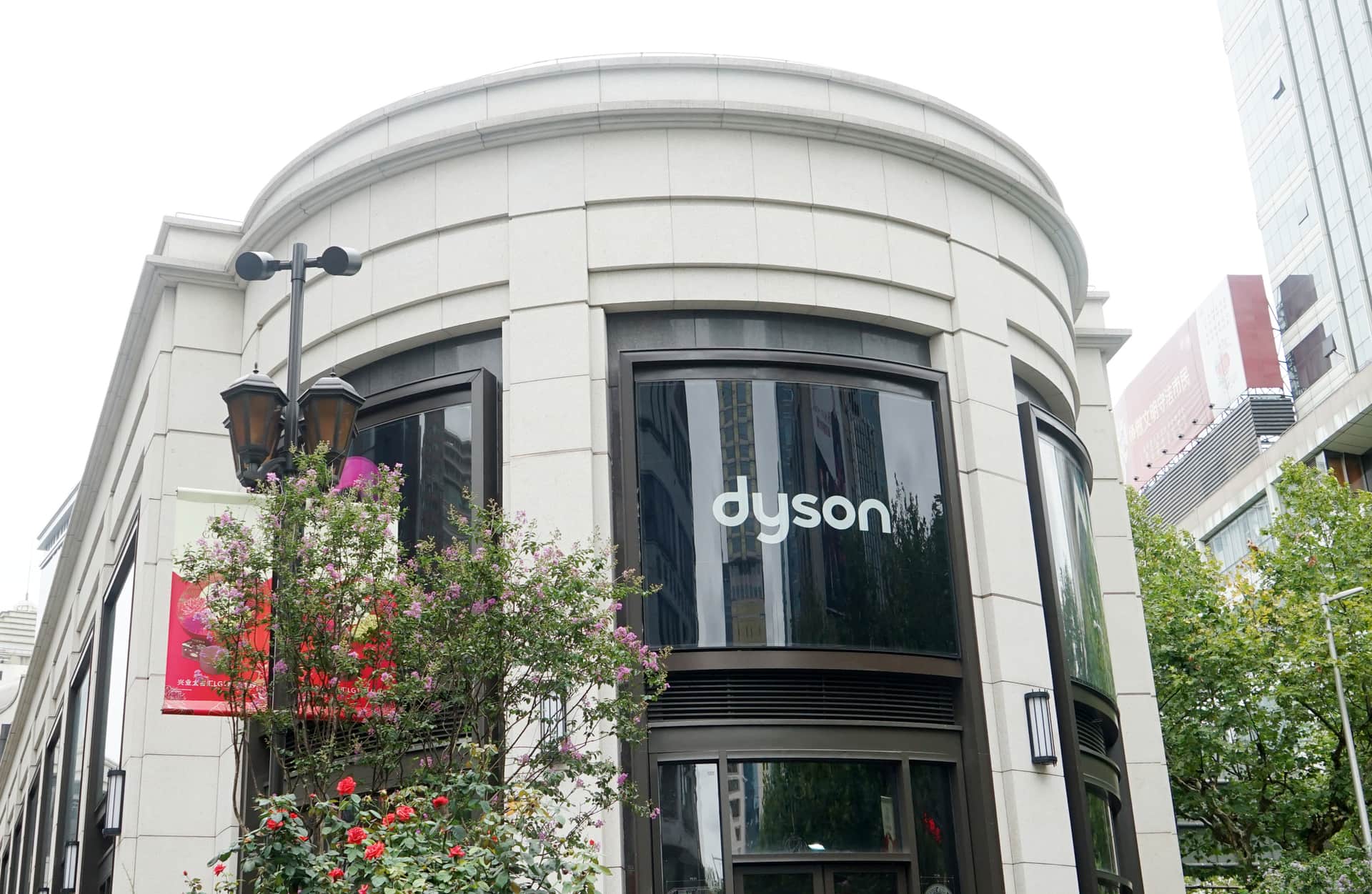 From 5,127 Failed Prototypes to $7 Billion in Revenue - Capitalism.com